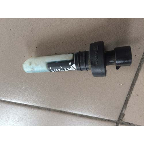 Датчик уровня жидкости бачка омівателя Opel Insignia 2008-2013 13248197